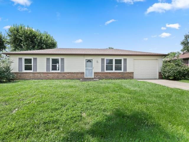 8824 N Miami Ridge Rd, Columbus, IN 47201