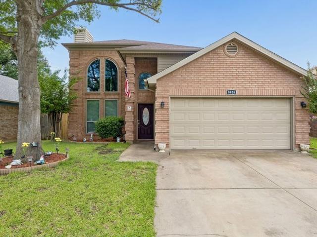 8824 Pedernales Trl, Fort Worth, TX 76118