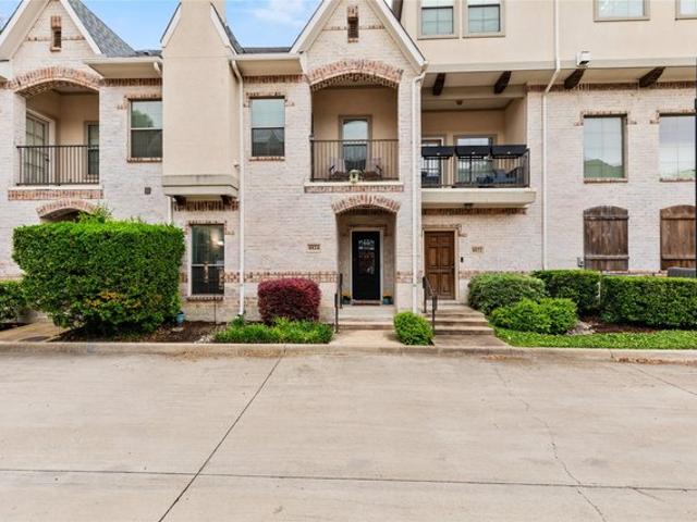 8824 Tudor Pl, Dallas, TX 75228