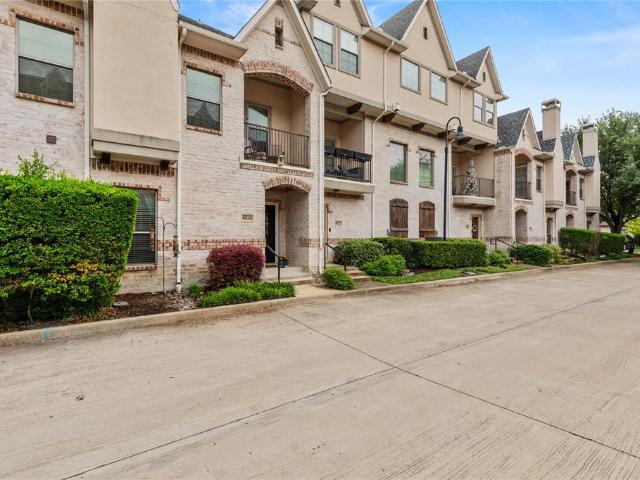 8824 Tudor Place
