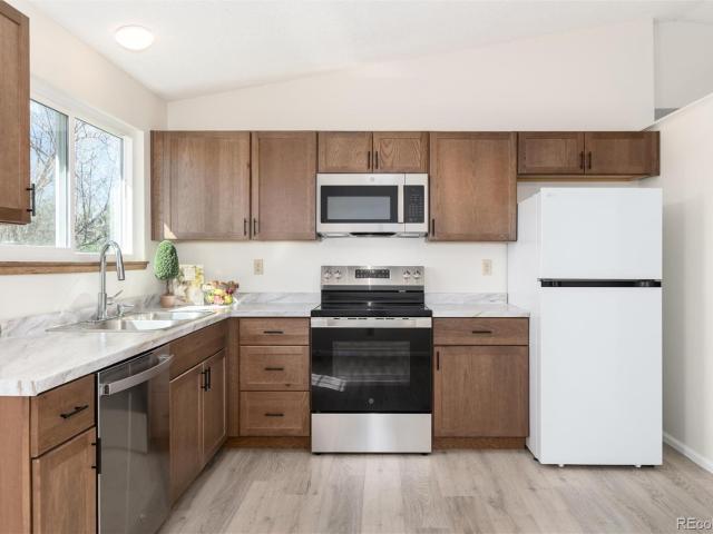 8824 W Ontario Ave, Littleton, CO 80128 | Compass