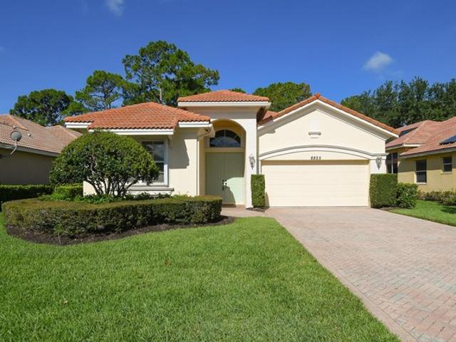 8825 Champions Way, Port Saint Lucie, FL 34986