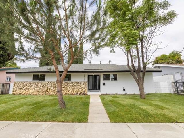 8825 Hayvenhurst Ave, North Hills, CA 91343