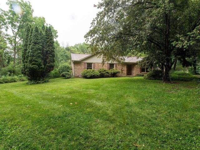 8825 Stockwell Rd, Stockwell, IN 47983