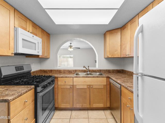 8825 W Roma Ave, Phoenix, AZ 85037 | MLS #7018