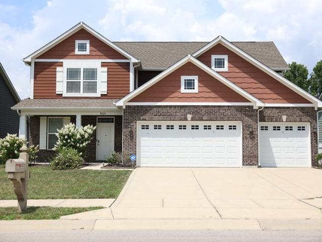 8826 Hemingway Dr, Indianapolis, IN 46239