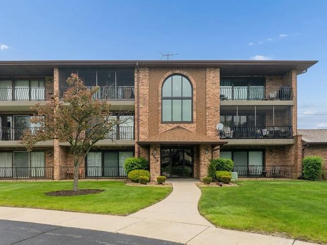 8826 W 140th St Unit 206, Orland Park, IL 60462