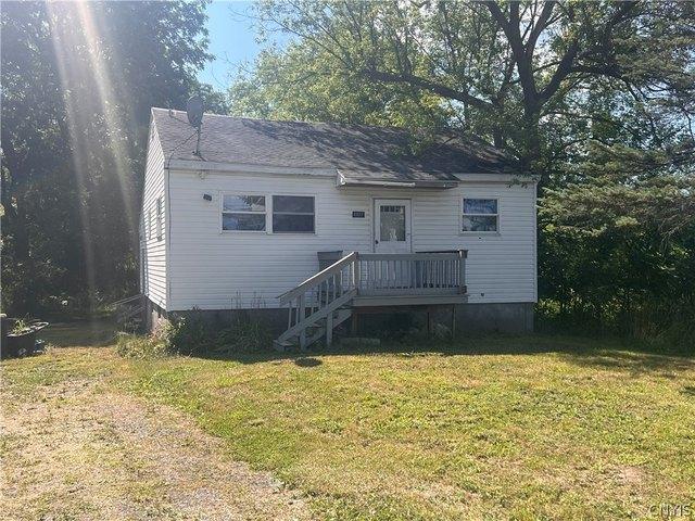 8827 Brewerton Rd, Brewerton, NY 13029