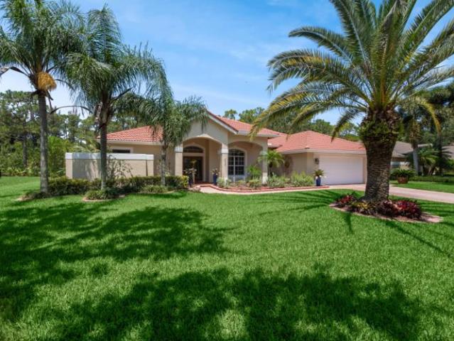 8828 SW Fishermans Wharf Dr, Stuart, FL 34997