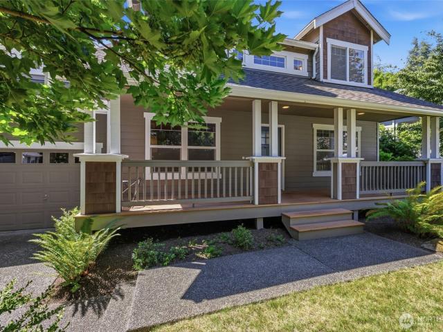 8829 NE 178th Street
