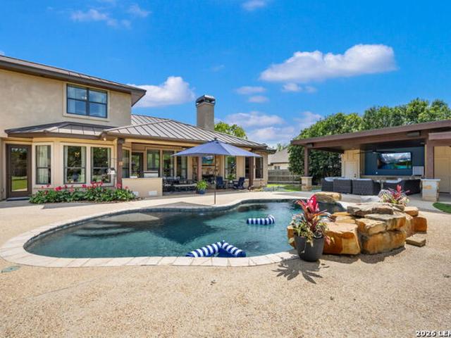 8820 Cavalry Dr