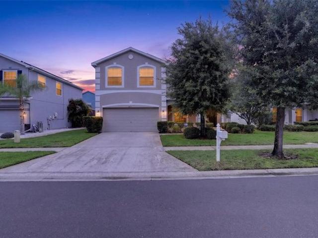 8821 N River Rd, Tampa, FL 33635