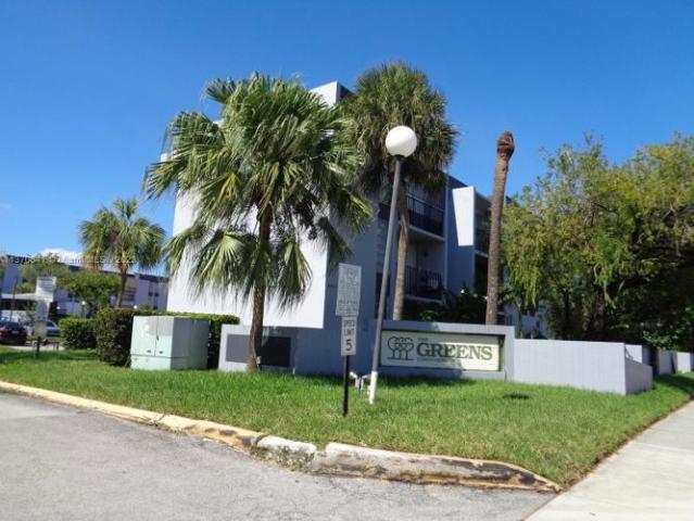 8821 Flagler St W #504, Miami, FL 33174