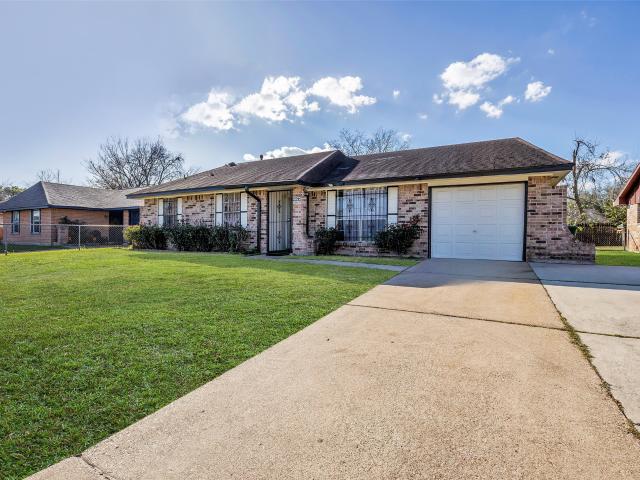 8823 Rutherford Ln, Houston, TX 77088 | MLS #20700
