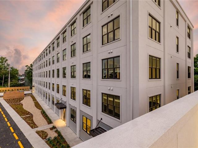 882 Montegut Street # 401