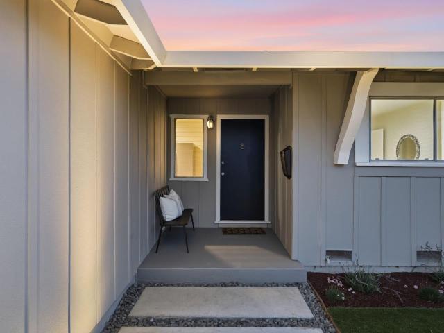 882 San Rafael Avenue