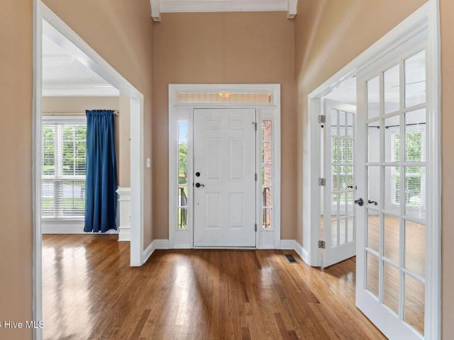 882 Windmill Lane