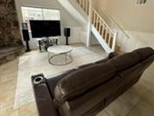882 Tallman Court