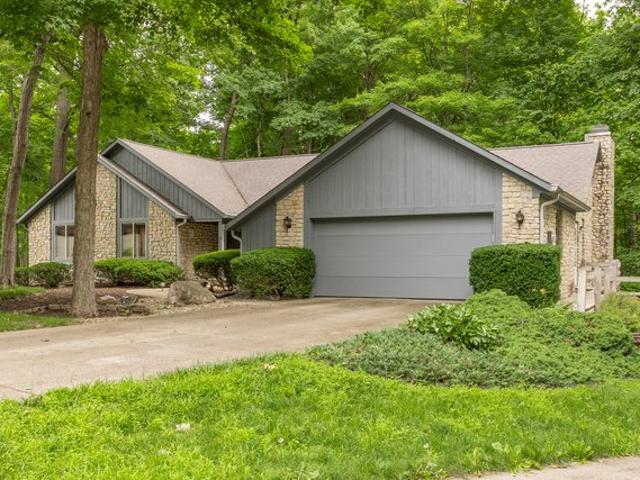 8834 Swiftsail Cir, Indianapolis, IN 46256