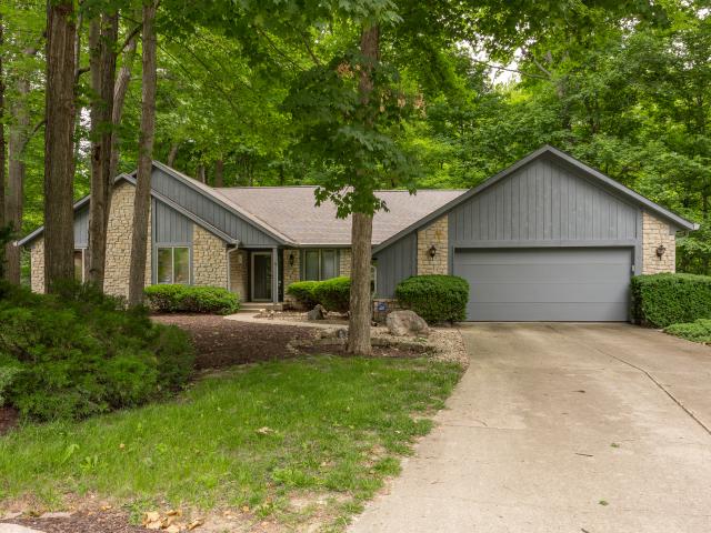 8834 Swiftsail Circle