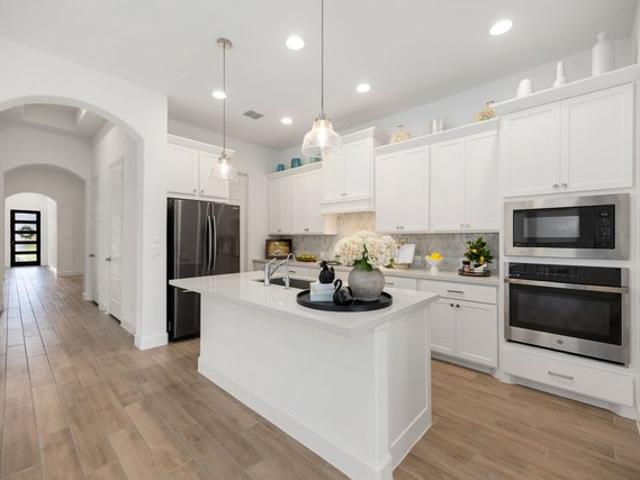 8835 Harbor Pines Dr, Cypress, TX 77433