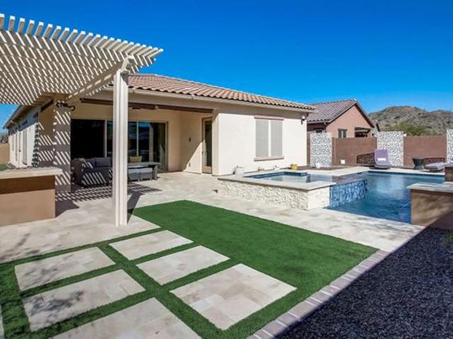 8837 S 167th Dr, Goodyear, AZ 85338