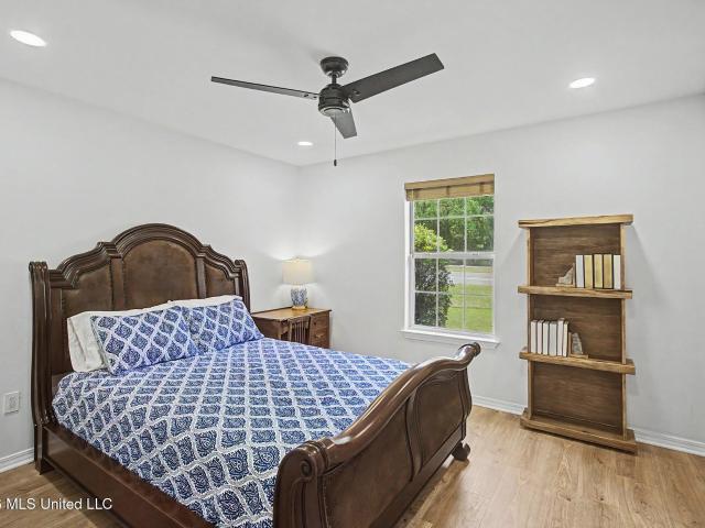 88381 E Diamondhead Drive