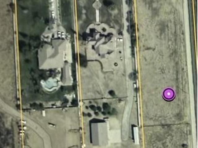 8839 Kimber Ave, Bakersfield, CA 93307