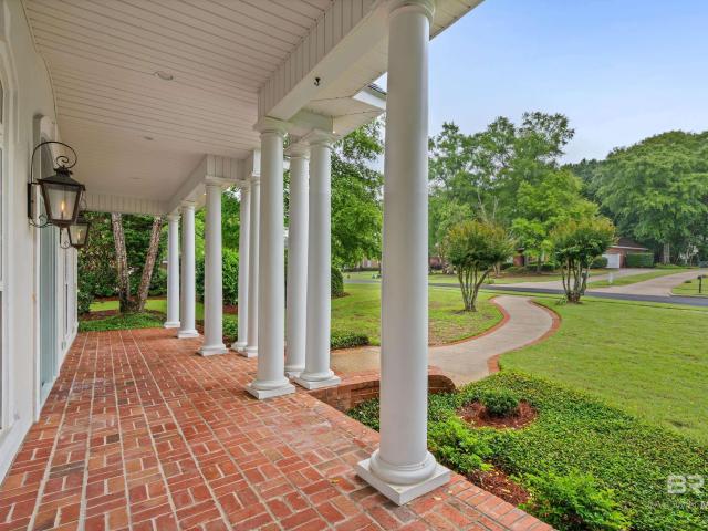 8830 Pine Run
