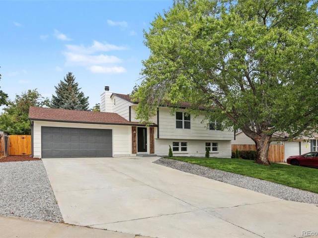 8830 W 92nd Place