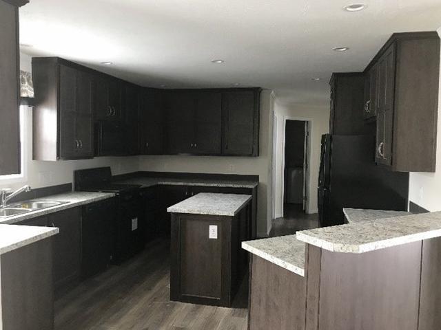 8831 W Forest View Dr, Homosassa, FL 34448