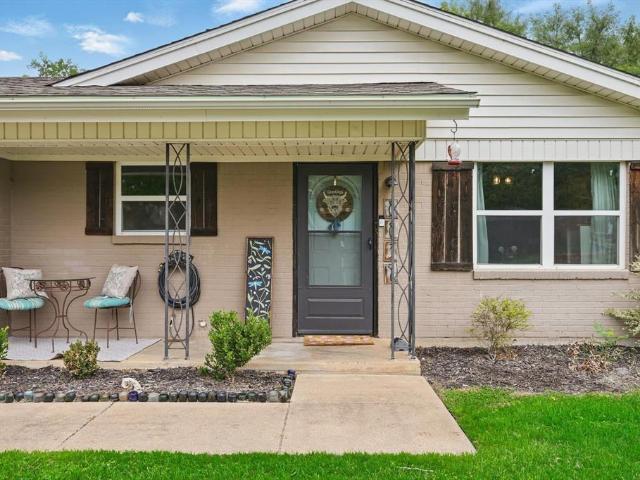 8832 Kate St, White Settlement, TX 76108 | MLS #20904