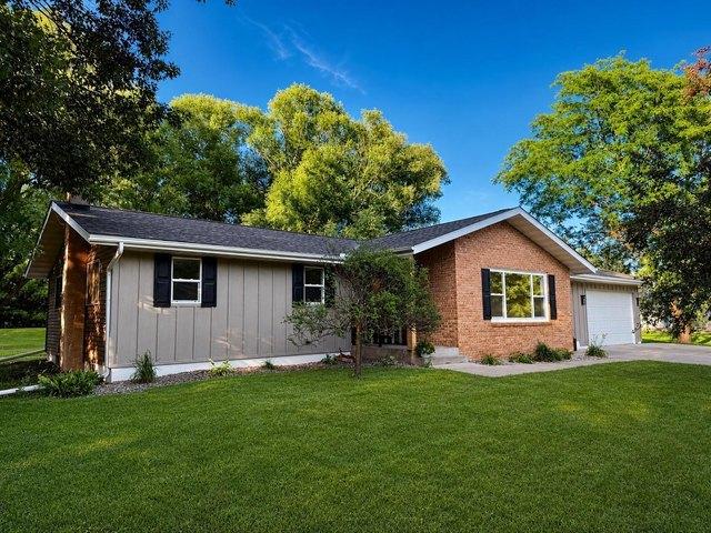 8833 Canby Ct, Northfield, MN 55057