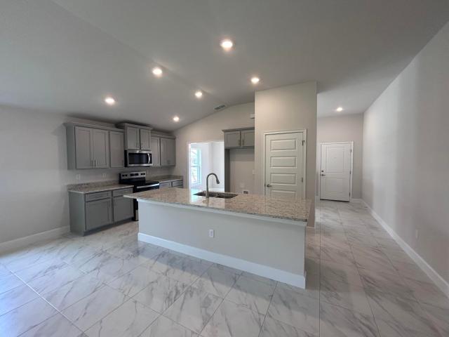 8833 Waterstone Blvd, Fort Pierce, FL 34951 | MLS #B26002