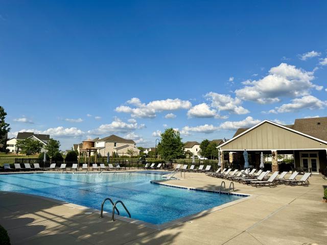 883 Cherry Grove Dr