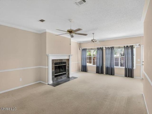 883 Alawai Avenue