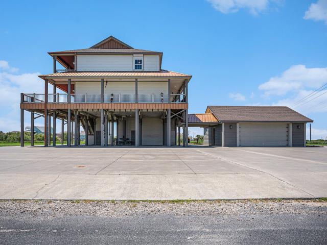 883 Gulf Cedar Drive