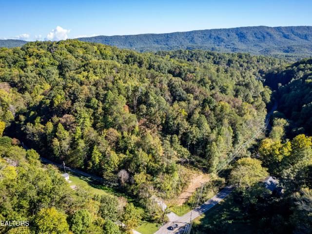 883 Jama Way, Maryville, TN 37803 | Compass