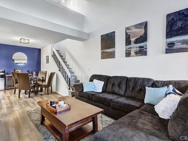883 W 34th St Unit N, Long Beach, CA 90806