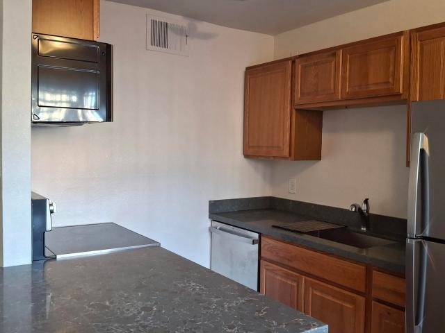 8844 N 2nd St, Unit B, Phoenix, AZ 85020 | MLS #6990 | Compass