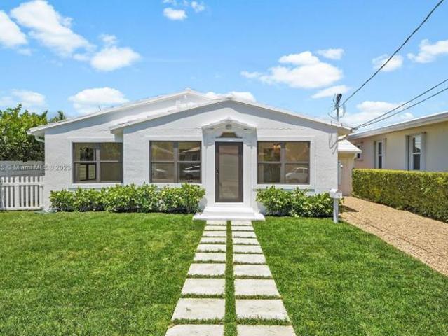 8844 Abbott Ave, Surfside, FL 33154
