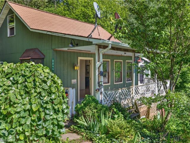 8844 Union Ridge Road