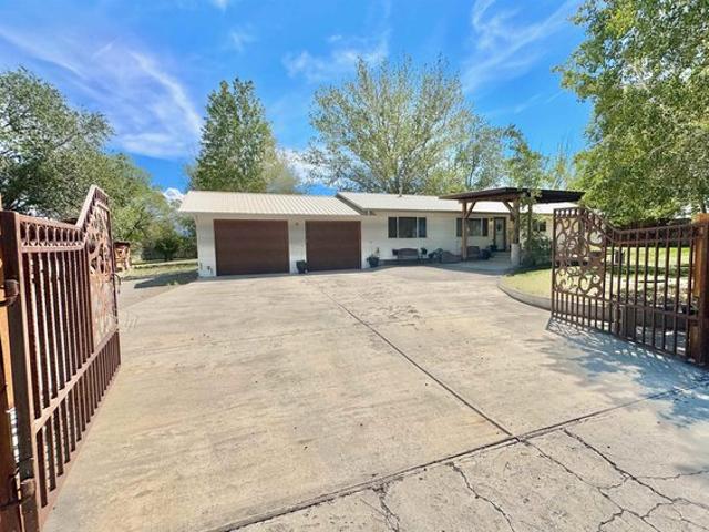 8844 6 Rd, Montrose, CO 81401