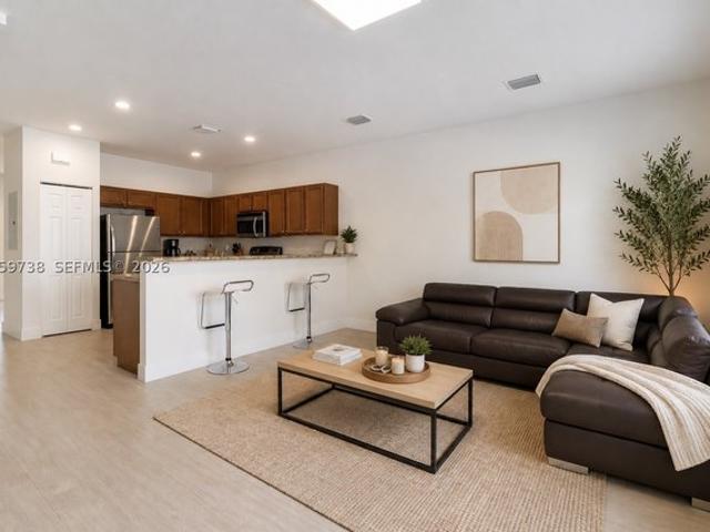 8845 W 35th Ave Unit 8845, Hialeah, FL 33018