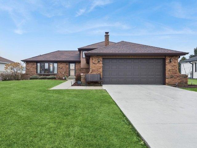 8845 Wheeler Dr, Orland Park, IL 60462