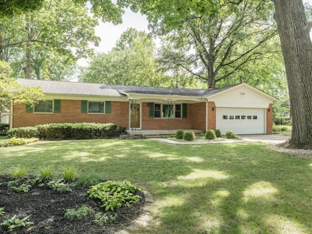 8847 W Ash Rd, Indianapolis, IN 46234