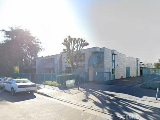 8847 Willis Ave Unit 25, Los Angeles, CA 91402