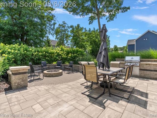 8848 Fielding Drive