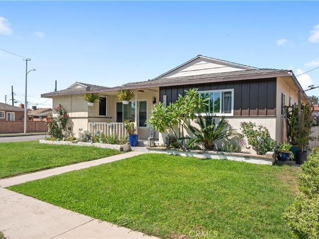 8849 Pico Vista