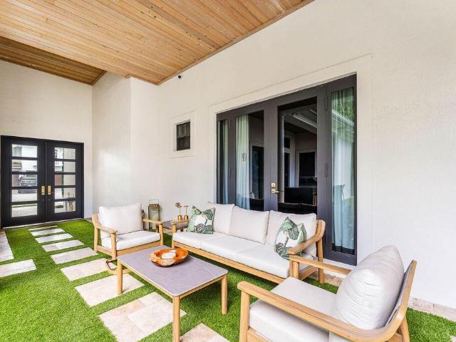 8849 Valhalla Dr, Delray Beach, FL 33446 | MLS #R11159 | Compass